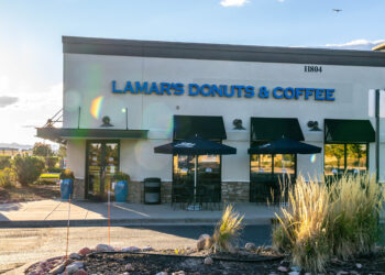 LaMar's Donuts | Perfecting the Donut Since 1933!